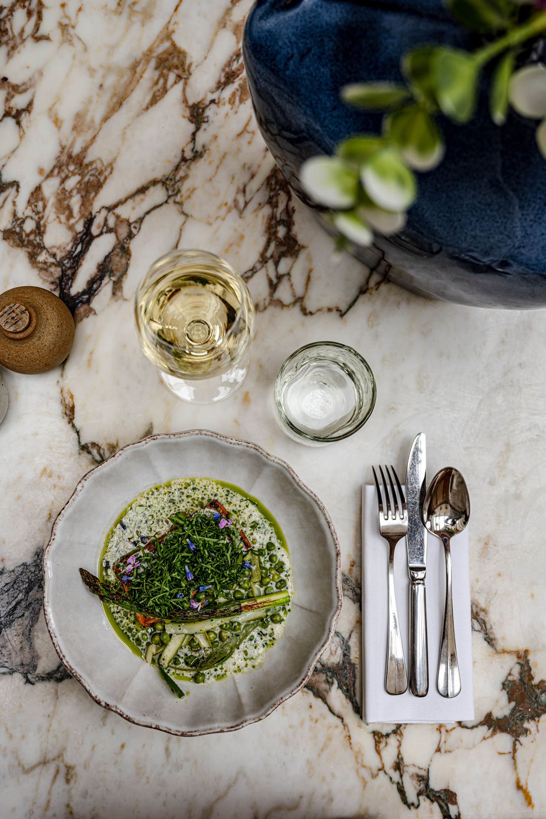 Restaurant & Bar | Cowley Manor Experimental | Luxury Hotel & Spa